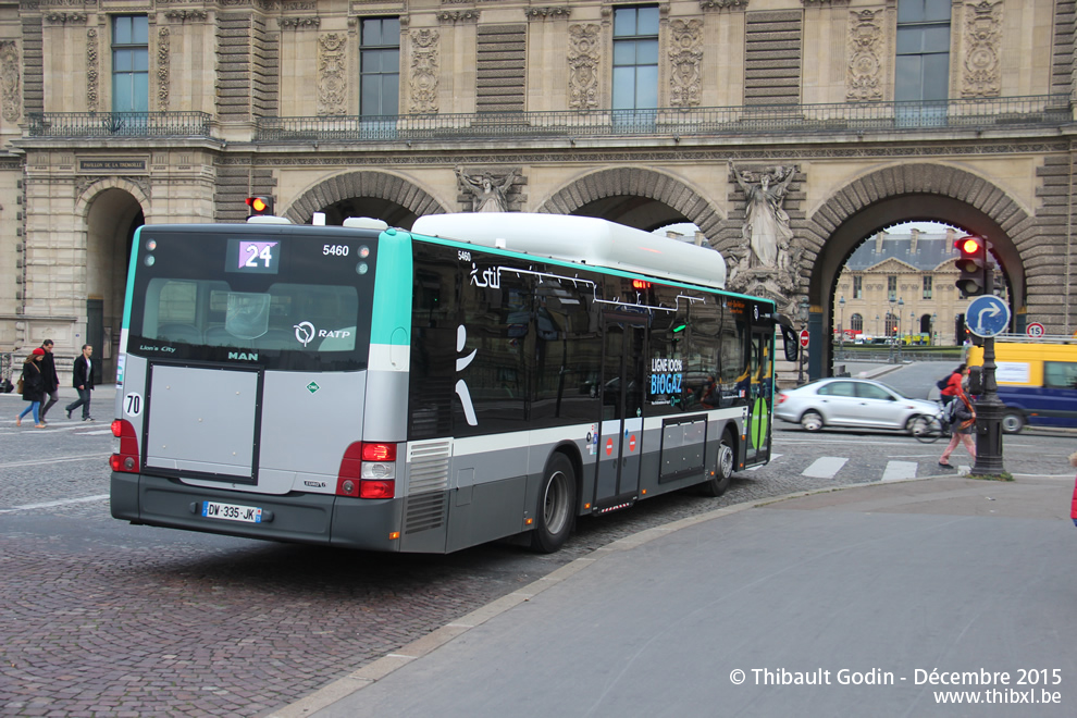 Bus 5460 (DW-335-JK) sur la ligne 24 (RATP) à Pont du Carrousel (Paris ...