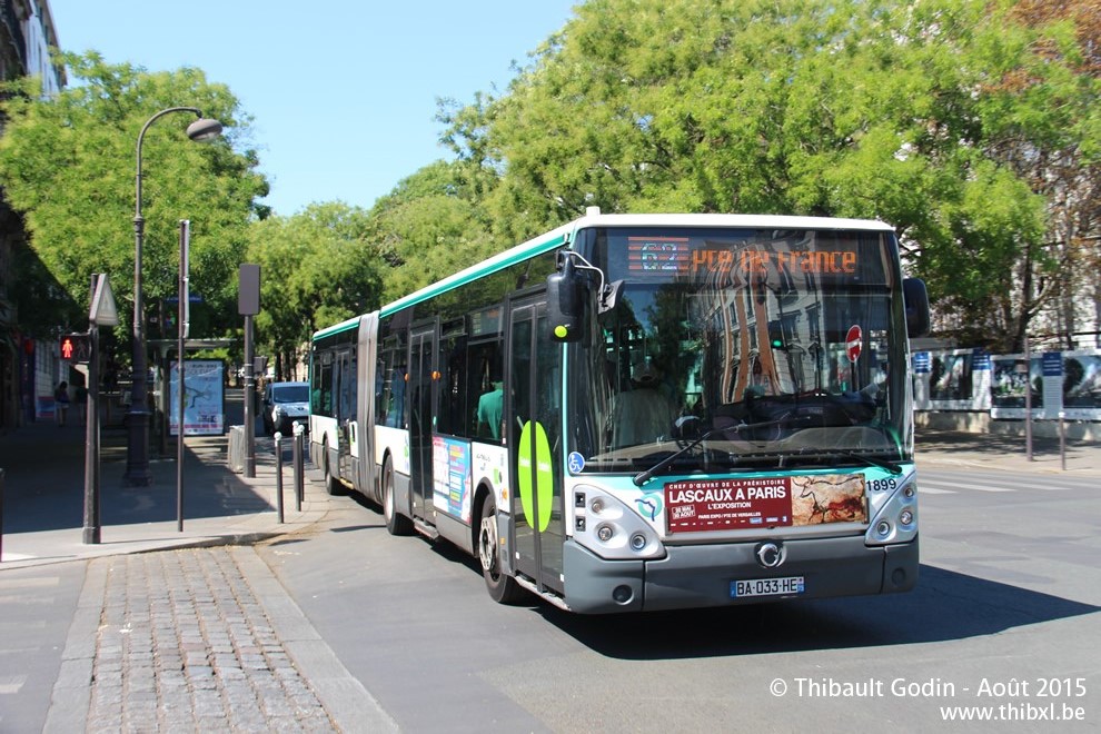 Bus 1899 (BA-033-HE) sur la ligne 62 (RATP) à Glacière – Tolbiac (Paris ...