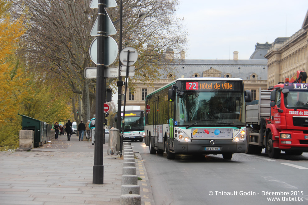 Bus 3541 AB 470 VB Sur La Ligne 72 RATP Pont Neuf Paris
