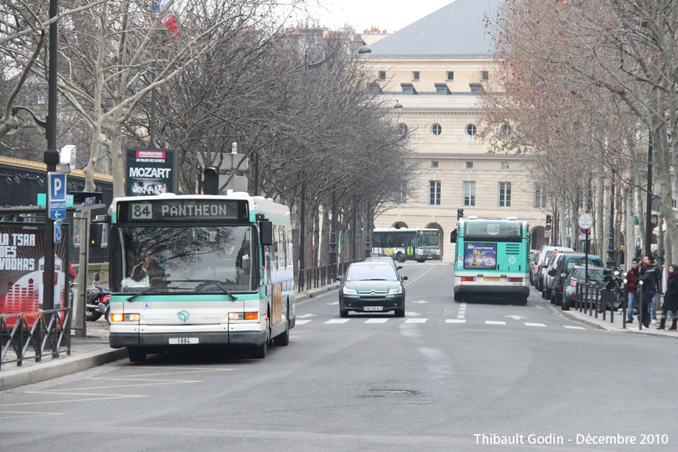 Ligne 84 – Photos de trams et autres transports urbains
