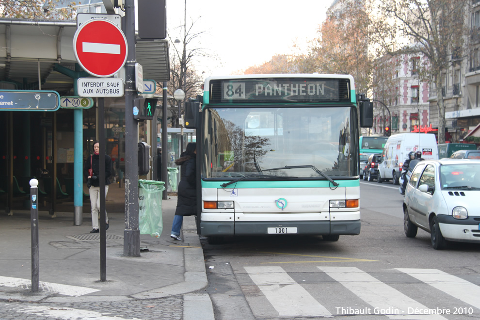 Les Heuliez GX 317 de la ligne 84 – Photos de trams et autres ...