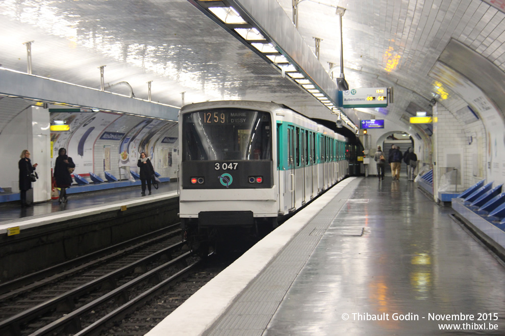 Ligne 12 – Photos de trams et autres transports urbains