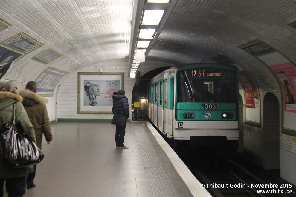 Ligne 12 – Photos de trams et autres transports urbains