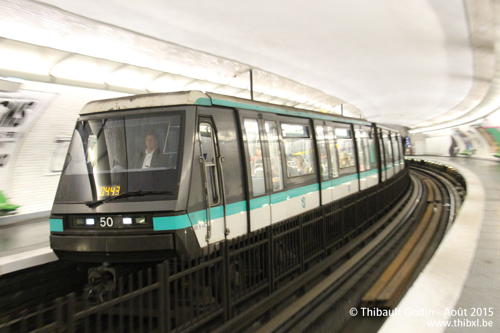 Vavin (Paris) – Photos de trams et autres transports urbains