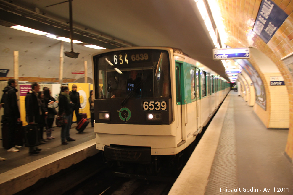 Charles de Gaulle – Étoile (Paris) – Photos de trams et autres ...