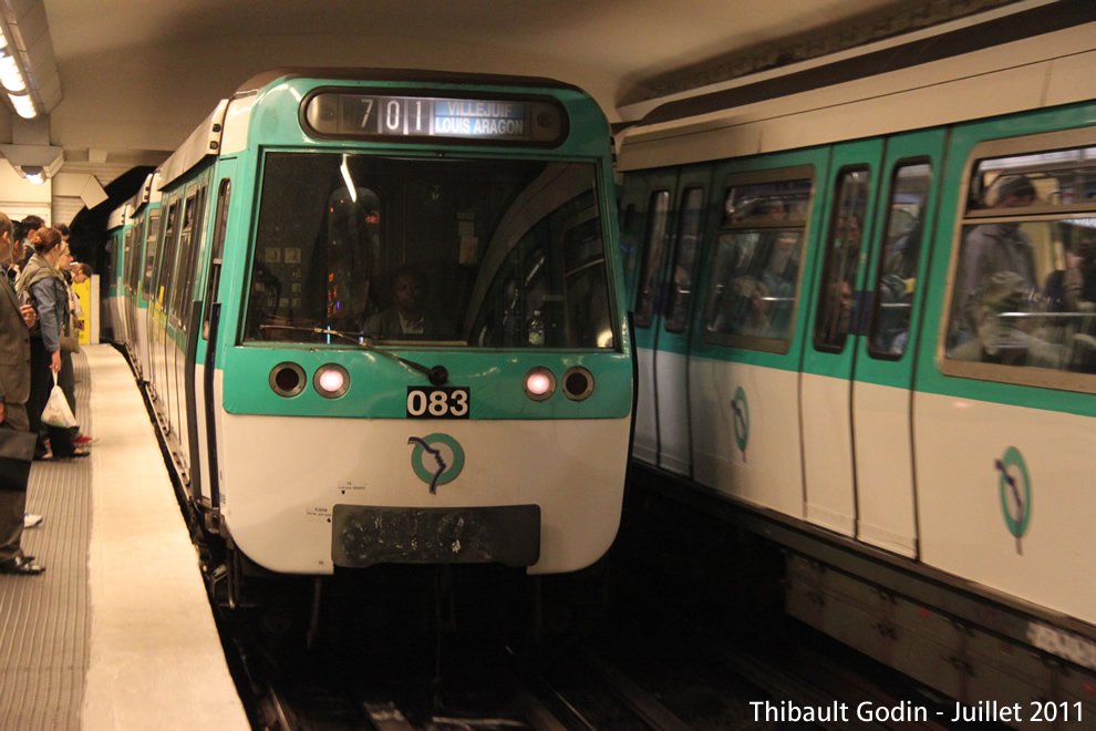 Ligne 7 – Photos de trams et autres transports urbains